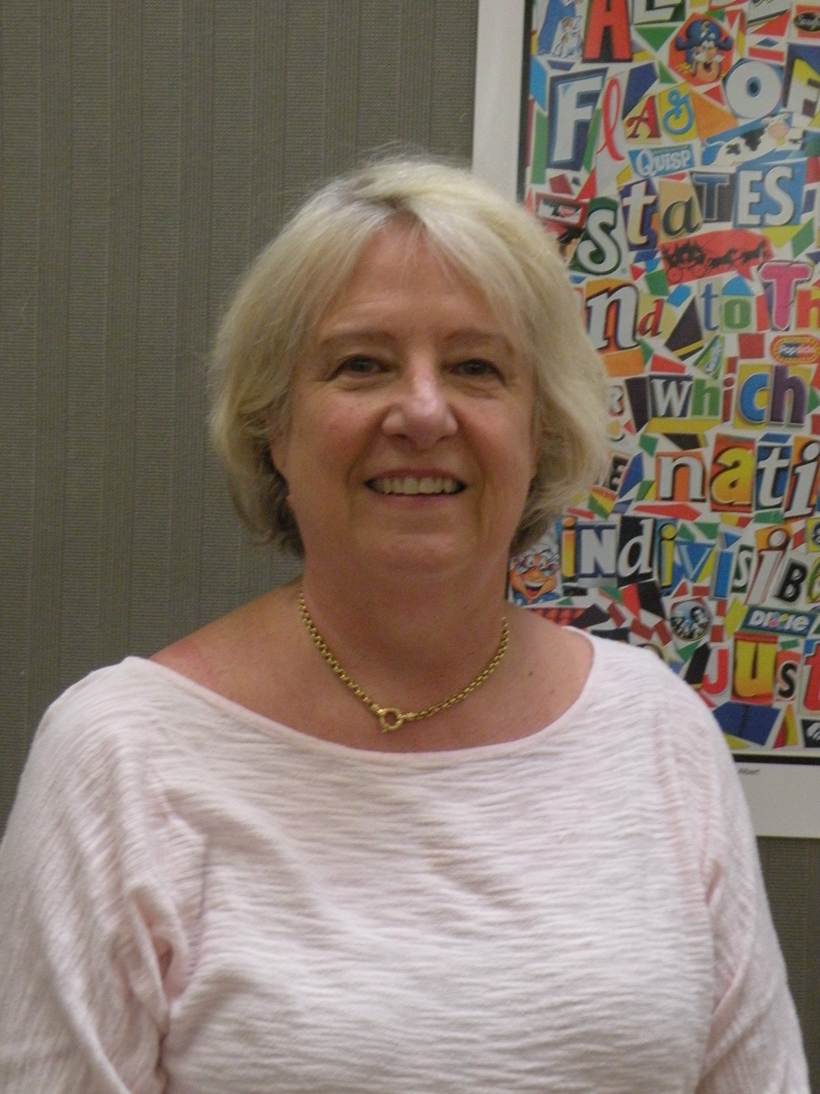 Friends of the Library > Board of Directors > Virginia Milne